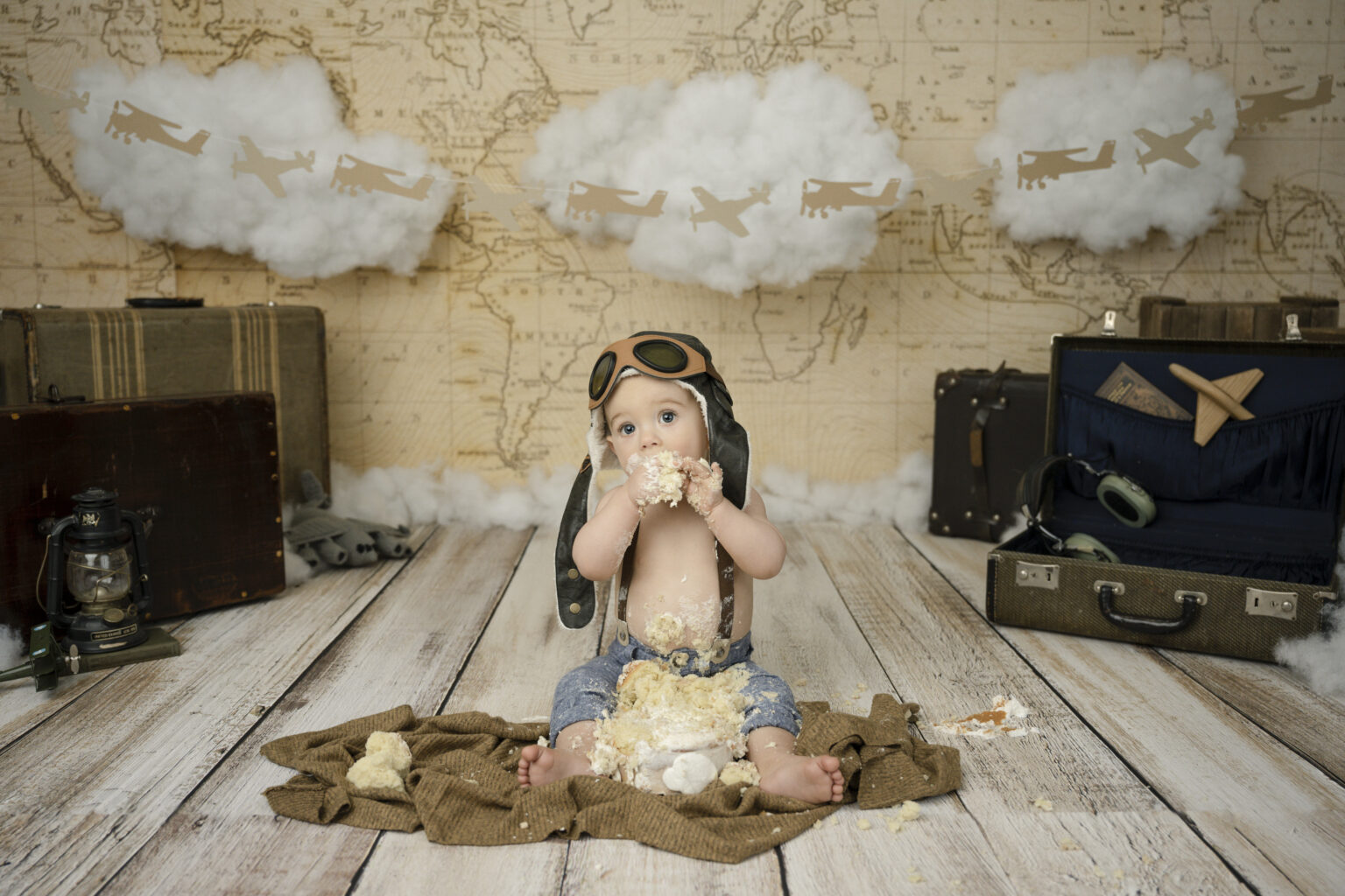 Aviator Cake Smash First Birthday - alishacoryphoto.com