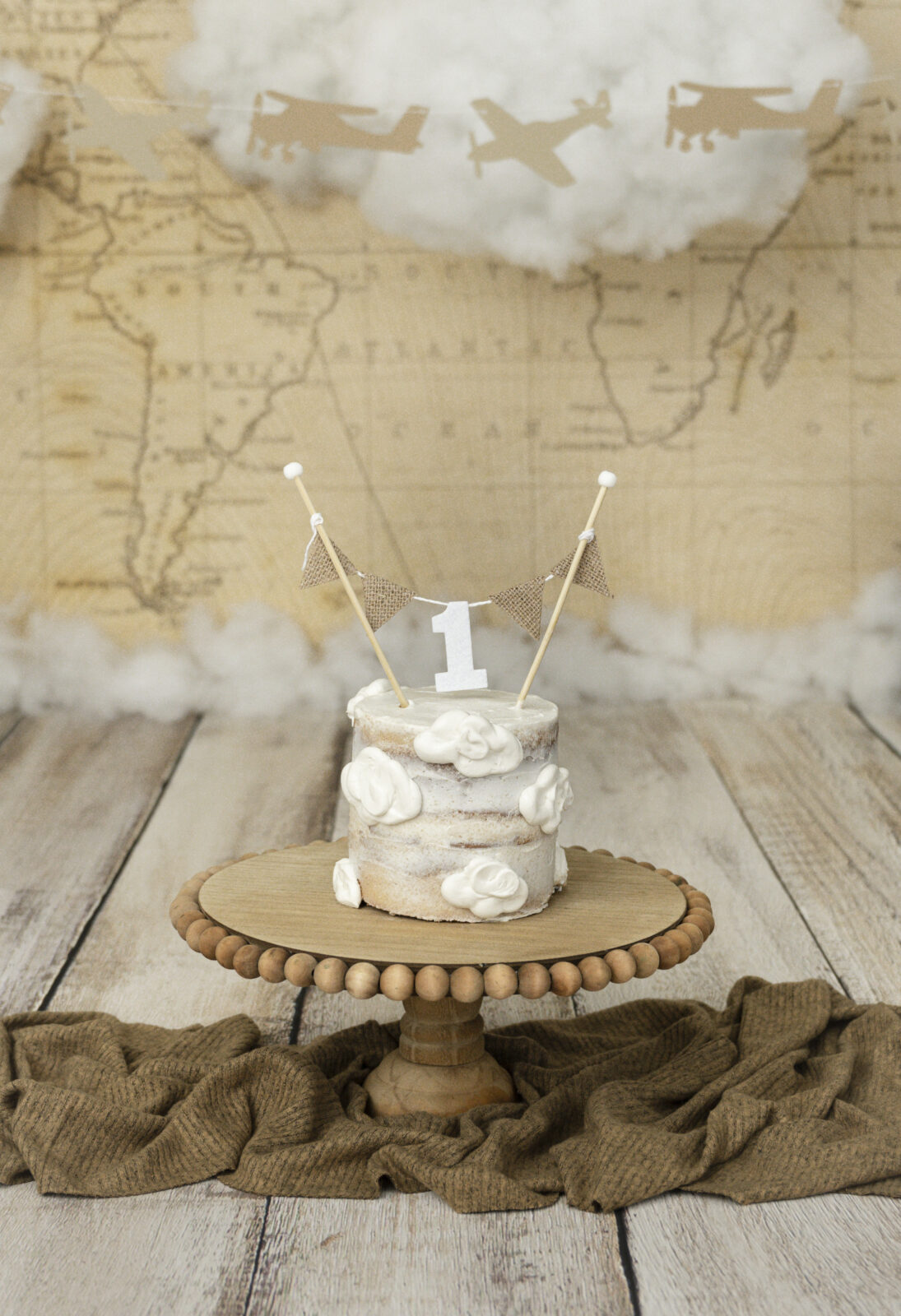 Aviator Cake Smash First Birthday - alishacoryphoto.com