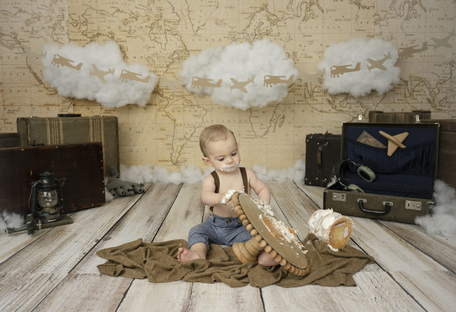 Aviator Cake Smash First Birthday - alishacoryphoto.com